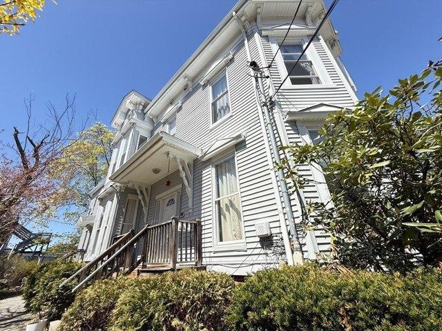 condo with 1 bedroom, Haverhill MA DLS102448185