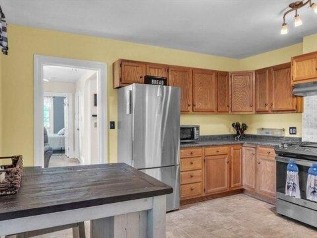condo with 1 bedroom, Haverhill MA ES105079554