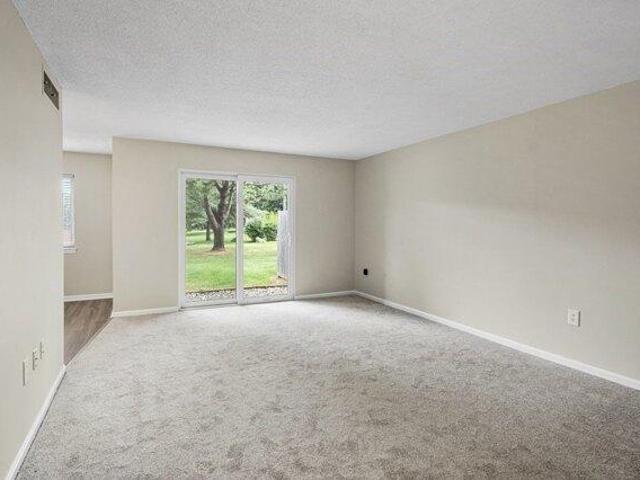 condo with 1 bedroom, Hingham MA ES103807894