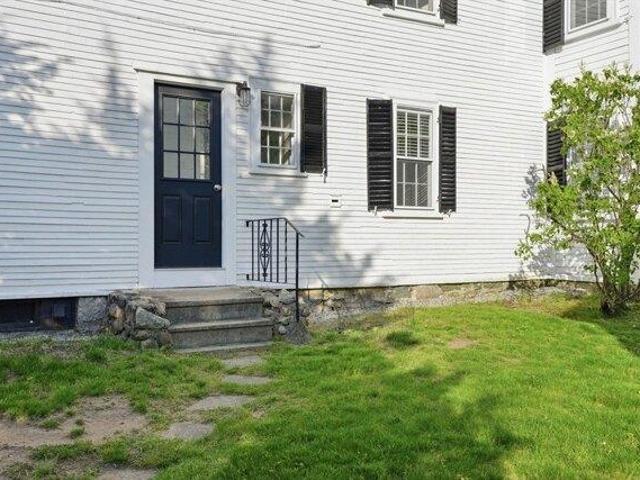 condo with 1 bedroom, Hingham MA ES103886625