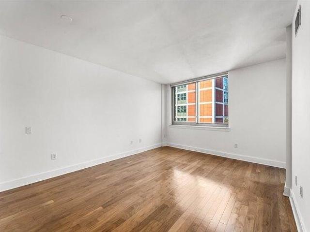 condo with 1 bedroom, Hoboken NJ DLS101659910