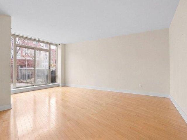 condo with 1 bedroom, Hoboken NJ DLS101707258