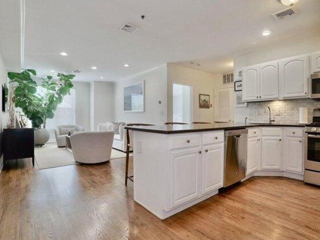 condo with 1 bedroom, Hoboken NJ DS104232721