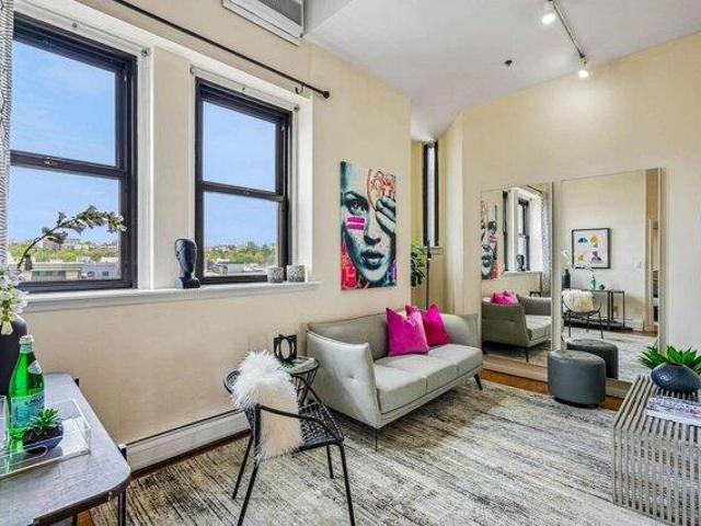 condo with 1 bedroom, Hoboken NJ DS102479486