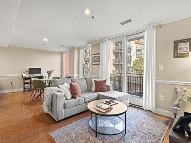 condo with 1 bedroom, Hoboken NJ DS102565392