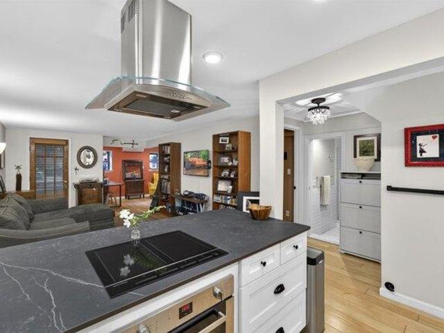 condo with 1 bedroom, Hoboken NJ DS102827747
