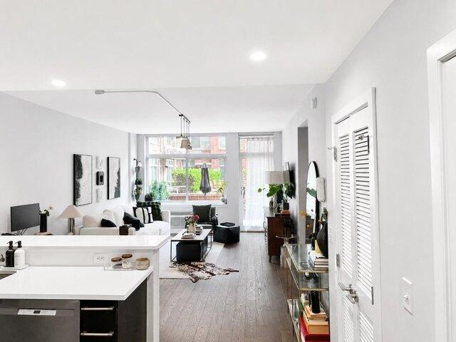 condo with 1 bedroom, Hoboken NJ ES104481921
