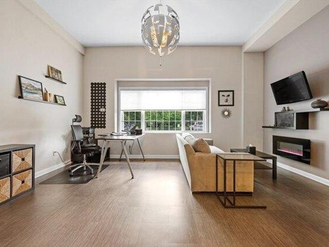 condo with 1 bedroom, Holden MA DS103158790
