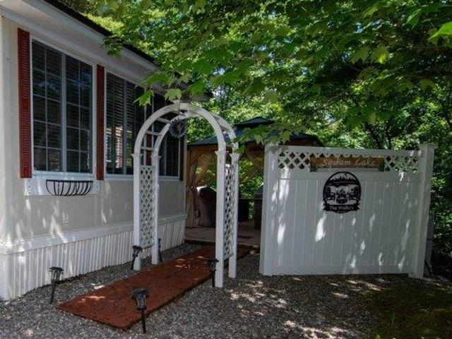 condo with 1 bedroom, Holderness NH ES104787772