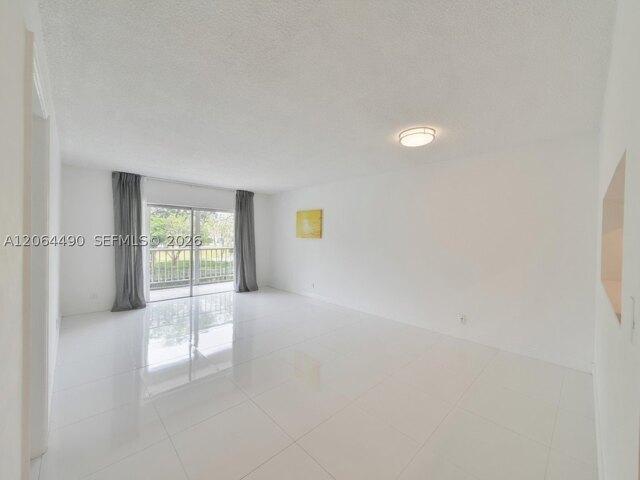 condo with 1 bedroom, Hollywood FL ES104900226