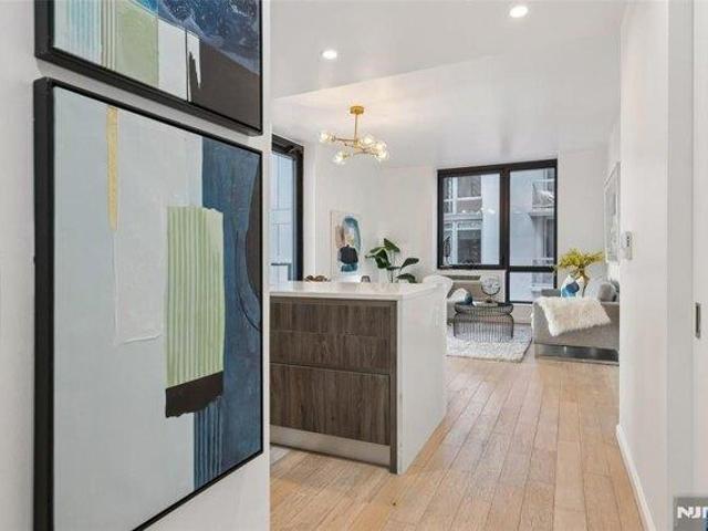 condo with 1 bedroom, Jersey City NJ DLS101780670