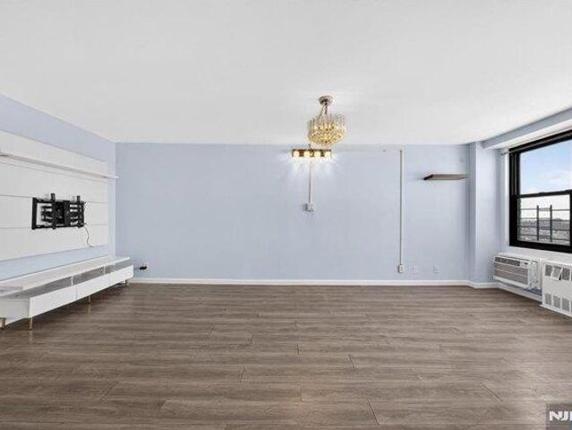 condo with 1 bedroom, Jersey City NJ DLS101896971