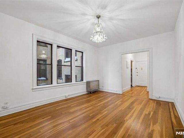 condo with 1 bedroom, Jersey City NJ DS102283860
