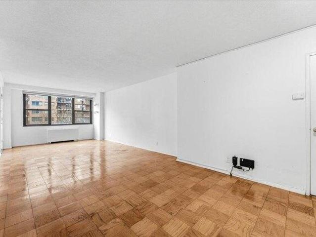condo with 1 bedroom, Jersey City NJ DS102285140
