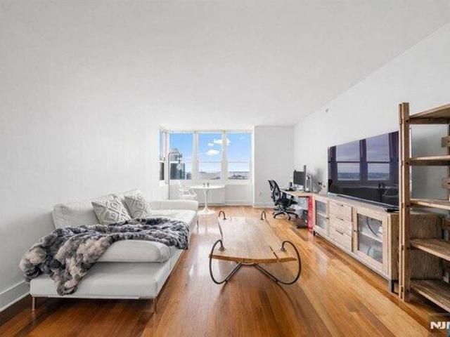 condo with 1 bedroom, Jersey City NJ DS102727970