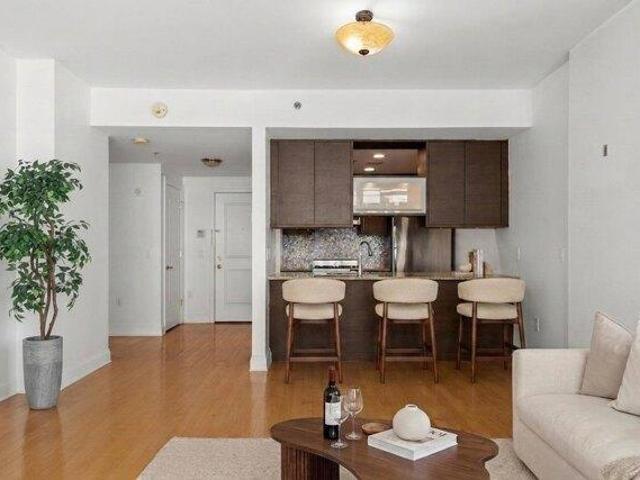 condo with 1 bedroom, Jersey City NJ DS103158694