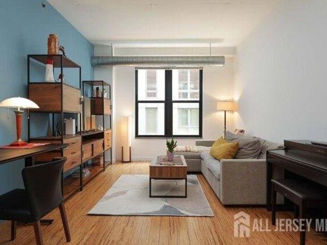 condo with 1 bedroom, Jersey City NJ DS103187935