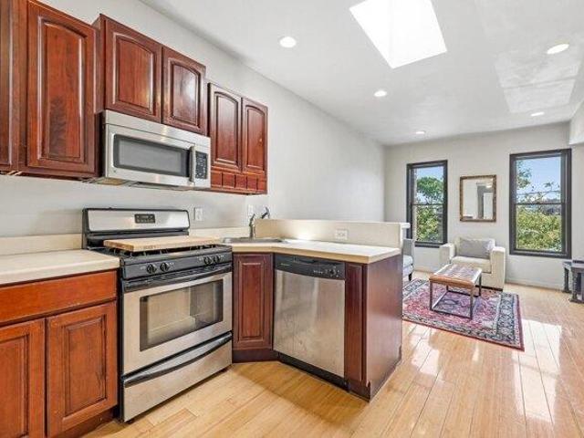 condo with 1 bedroom, Jersey City NJ DS104234574