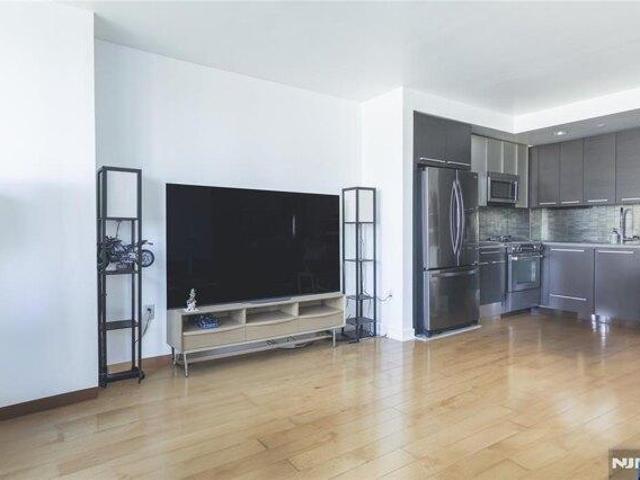 condo with 1 bedroom, Jersey City NJ DS104351950