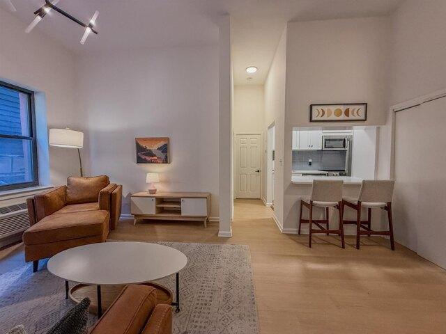 condo with 1 bedroom, Jersey City NJ DS104408886
