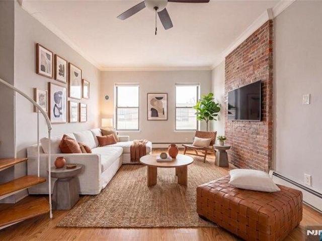 condo with 1 bedroom, Jersey City NJ ES104811379