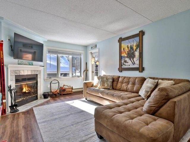 condo with 1 bedroom, Killington VT ES104851760