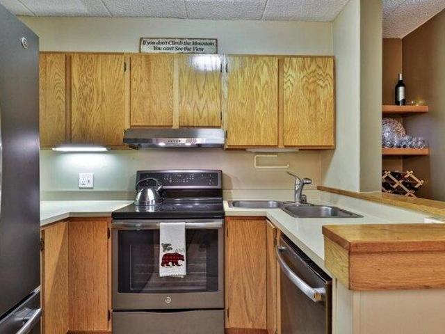 condo with 1 bedroom, Killington VT ES105189949