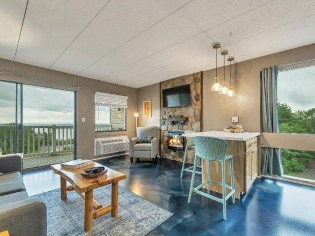 condo with 1 bedroom, Laconia NH ES105105250