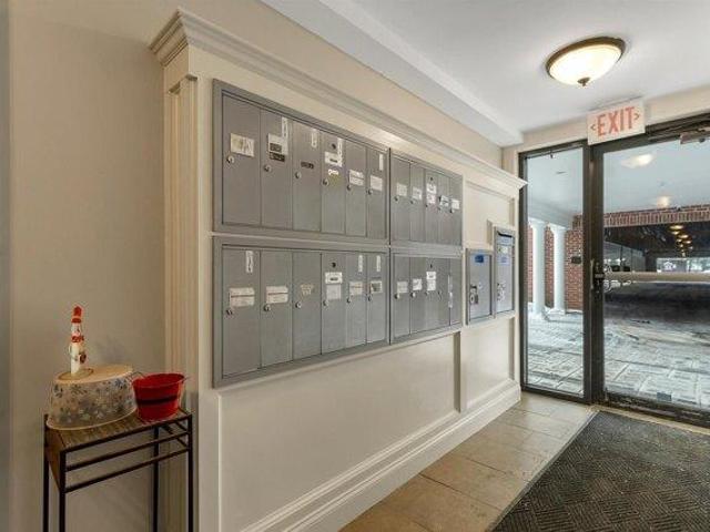 condo with 1 bedroom, Laconia NH ES105117560