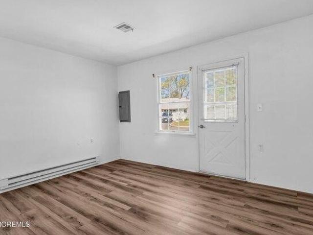 condo with 1 bedroom, Lakewood NJ DLS102280664