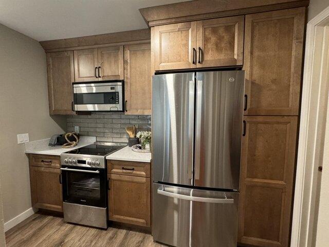condo with 1 bedroom, Lebanon NH ES104044570