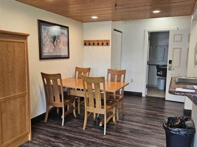 condo with 1 bedroom, Lincoln NH DLS101896776