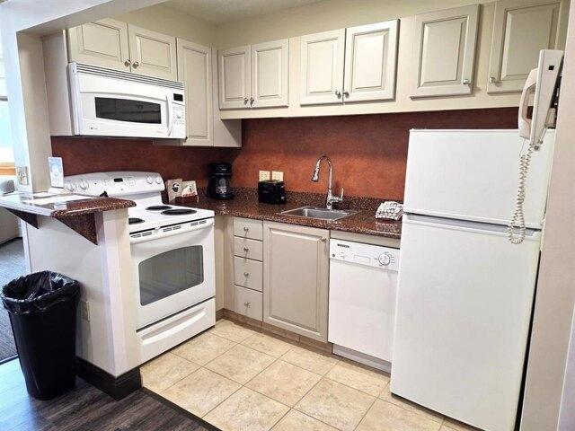 condo with 1 bedroom, Lincoln NH DS103034735