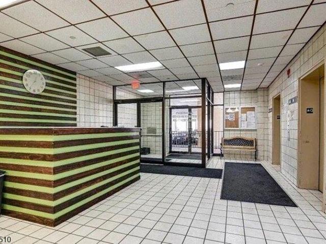 condo with 1 bedroom, Linden NJ ES104236104