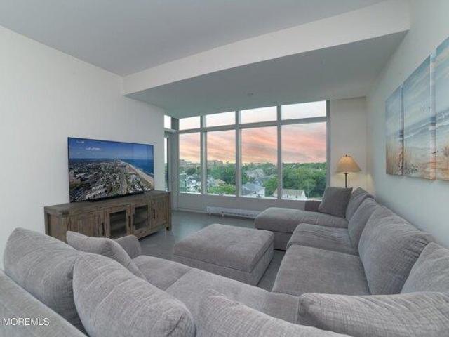 condo with 1 bedroom, Long Branch NJ DS104406621