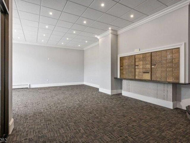 condo with 1 bedroom, Lodi NJ ES104869730