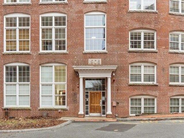 condo with 1 bedroom, Lowell MA DS102121335