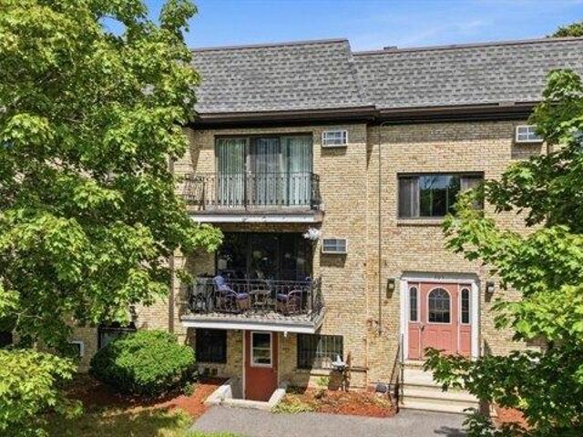 condo with 1 bedroom, Lowell MA DS104330798