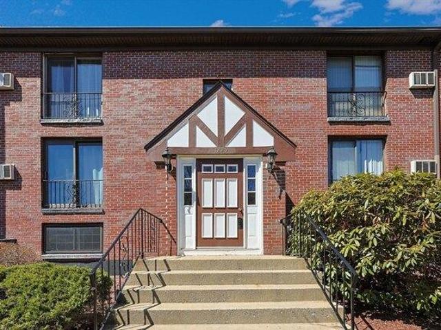 condo with 1 bedroom, Lowell MA ES102959371