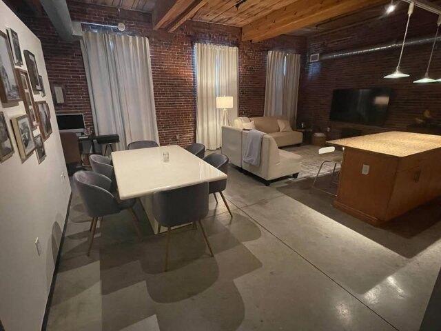 condo with 1 bedroom, Lowell MA ES105081303