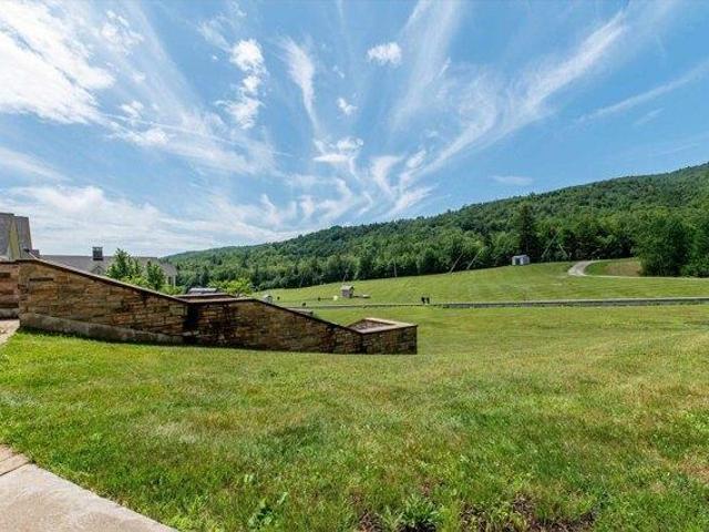 condo with 1 bedroom, Ludlow VT DS101998902