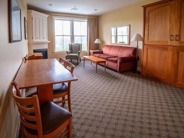 condo with 1 bedroom, Ludlow VT ES103435578