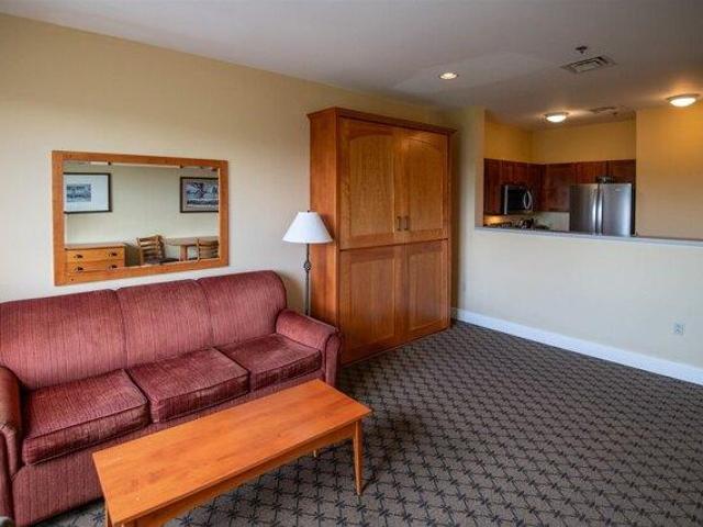 condo with 1 bedroom, Ludlow VT ES103125013
