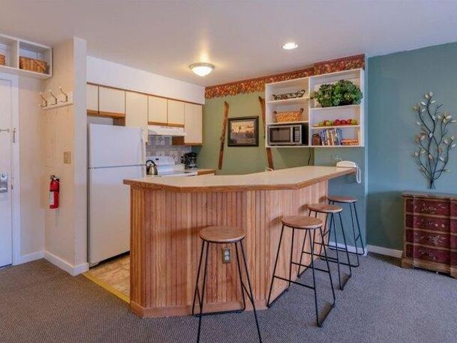 condo with 1 bedroom, Ludlow VT ES104443279