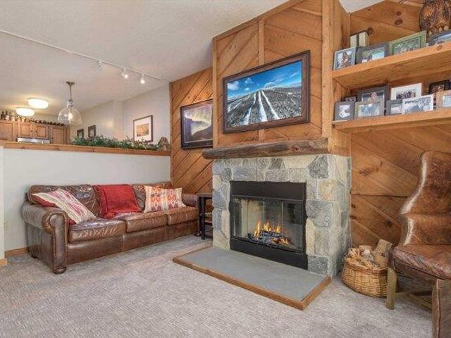 condo with 1 bedroom, Ludlow VT ES104849871