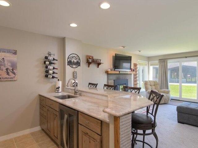 condo with 1 bedroom, Ludlow VT ES104151365