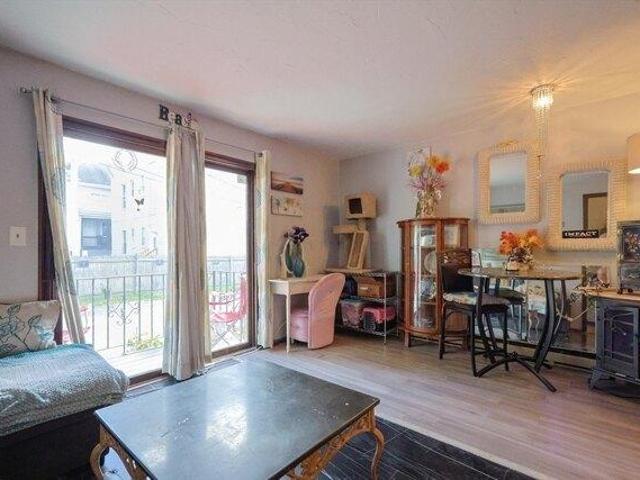 condo with 1 bedroom, Lynn MA DLS102562710