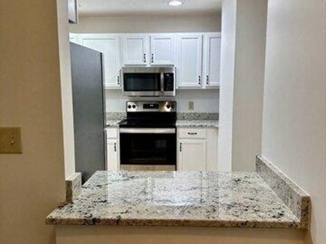 condo with 1 bedroom, Lynn MA DS103773774