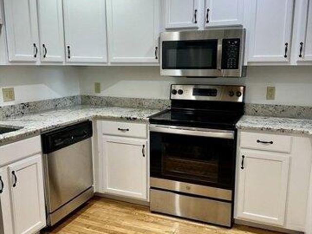 condo with 1 bedroom, Lynn MA ES104234421