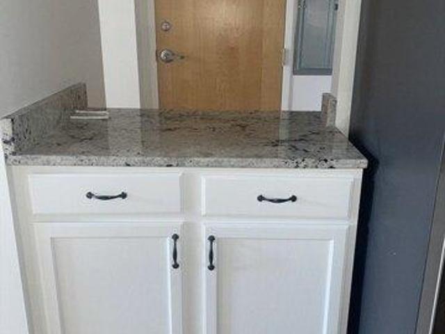 condo with 1 bedroom, Lynn MA ES102859728